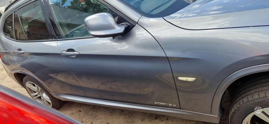 Pelēks BMW X1 2012 Prienai, ar dzinēja tilpumu 2.00 L un nobraukumu 150 tūkst. km par 3250 €, foto 3 vietnē AUTOMOTO.COM.LV