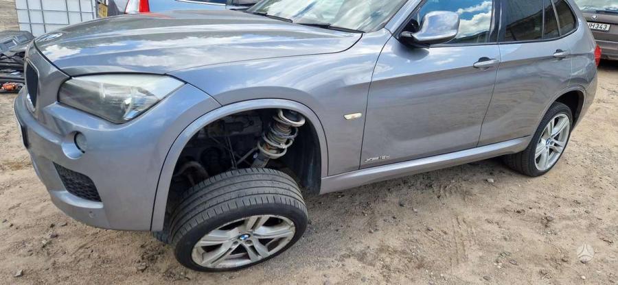 Pelēks BMW X1 2012 Prienai, ar dzinēja tilpumu 2.00 L un nobraukumu 150 tūkst. km par 3250 €, foto 7 vietnē AUTOMOTO.COM.LV