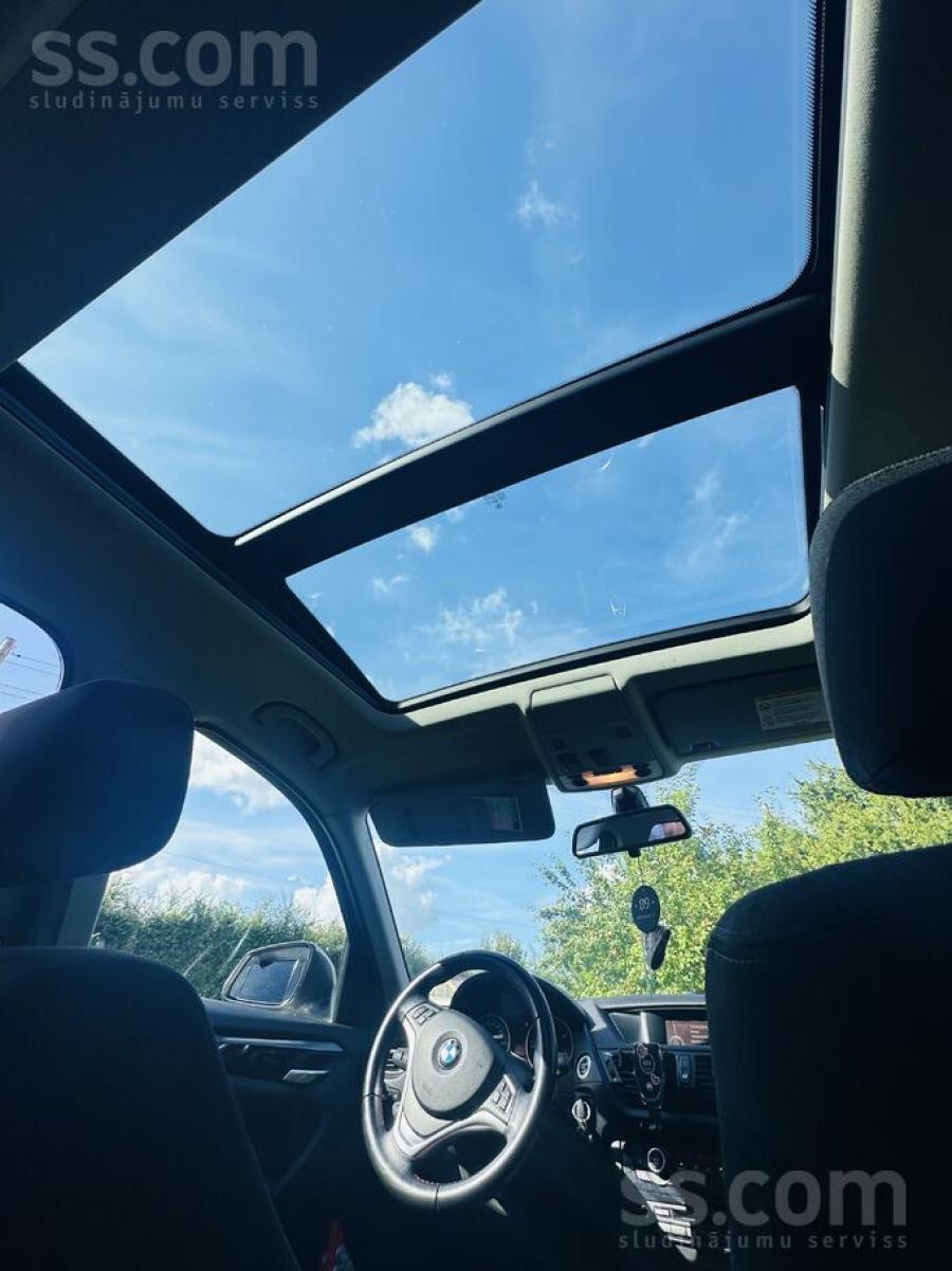 Grey BMW X1 2012 in Liepaja, with an engine capacity of 2.00 L and mileage of 293 thousand km for 7200 €, photo 12 on AUTOMOTO.COM.LV