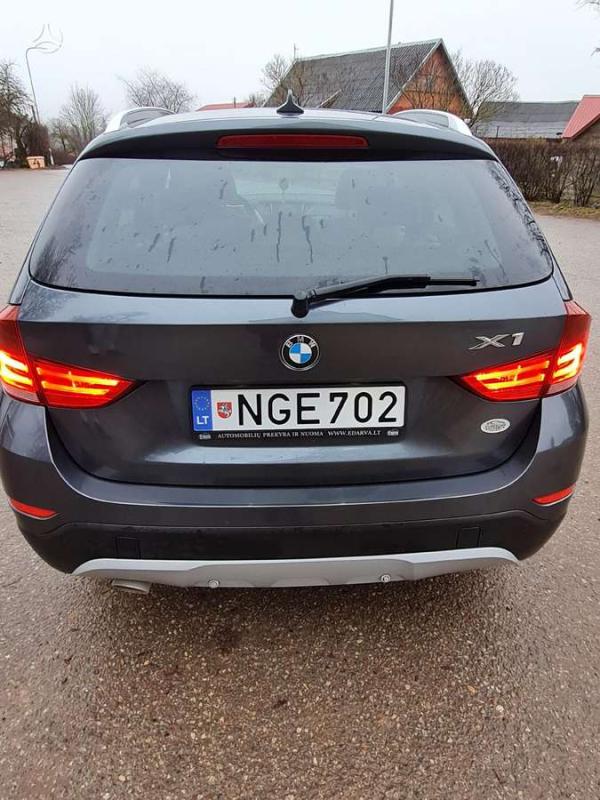 Grey BMW X1 2014 in Vilnius, with an engine capacity of 2.00 L and mileage of 199 thousand km for 10200 €, photo 6 on AUTOMOTO.COM.LV