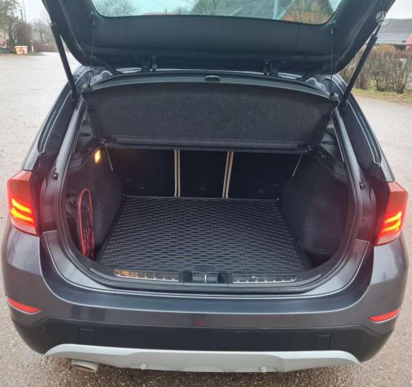 Grey BMW X1 2014 in Vilnius, with an engine capacity of 2.00 L and mileage of 199 thousand km for 10200 €, photo 7 on AUTOMOTO.COM.LV