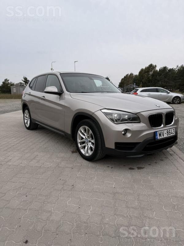 Grey BMW X1 2014 in Liepaja, with an engine capacity of 2.00 L and mileage of 215 thousand km for 9800 €, photo 1 on AUTOMOTO.COM.LV