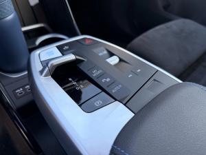 Grey BMW X1 2023 in Riga, with an engine capacity of 0.10 L and mileage of 26 thousand km for 35900 €, photo 24 on AUTOMOTO.COM.LV