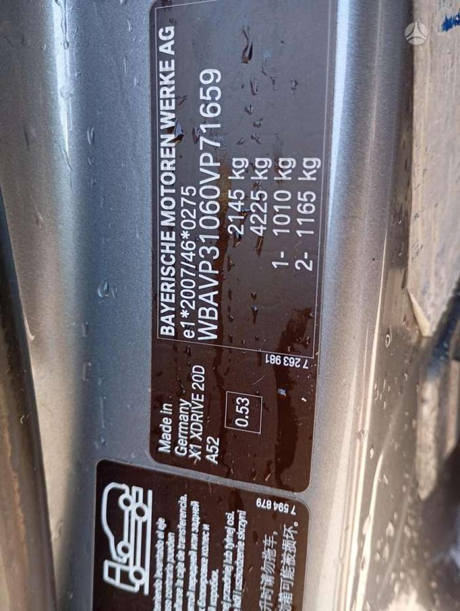 Grey BMW X1 2011 in Panevezys, with an engine capacity of 2.00 L and mileage of 273 thousand km for 6100 €, photo 11 on AUTOMOTO.COM.LV