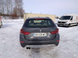 Pelēks BMW X1 2014 Alīta, ar dzinēja tilpumu 2.00 L un nobraukumu 260 tūkst. km par 3700 €, foto 7 vietnē AUTOMOTO.COM.LV