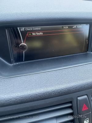 Pelēks BMW X1 2011 Tallina, ar dzinēja tilpumu 2.00 L un nobraukumu 317 tūkst. km par 5399 €, foto 15 vietnē AUTOMOTO.COM.LV