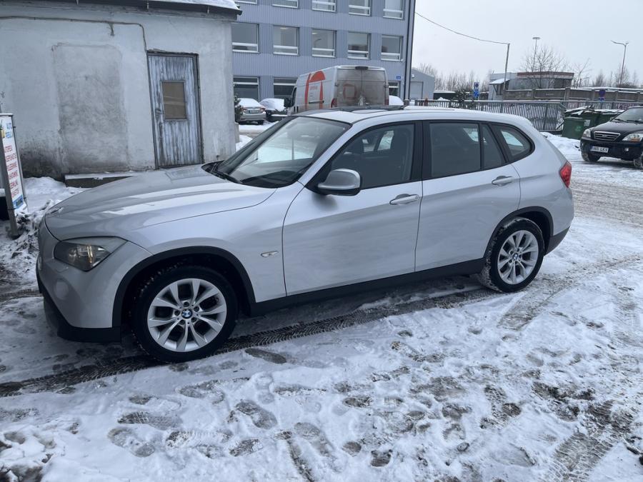 Серый БМВ Х1 2011 в Таллин, объемом двигателя 0.00 л и пробегом 156 тыс. км за 10000 €, фото 6 на AUTOMOTO.COM.LV