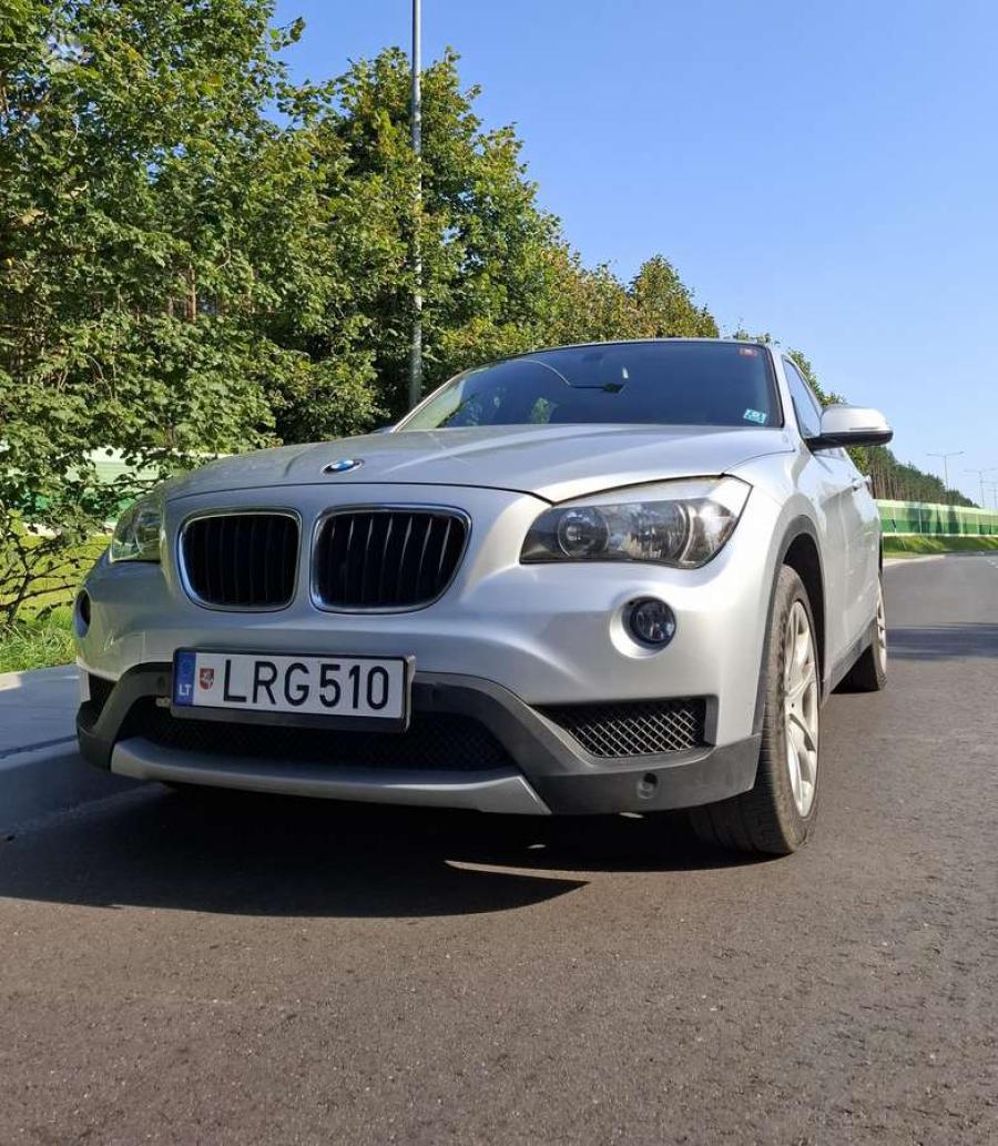 Pelēks BMW X1 2012 Viļņa, ar dzinēja tilpumu 2.00 L un nobraukumu 175 tūkst. km par 7300 €, foto 4 vietnē AUTOMOTO.COM.LV