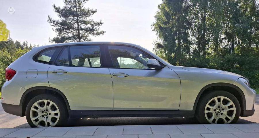 Pelēks BMW X1 2012 Viļņa, ar dzinēja tilpumu 2.00 L un nobraukumu 175 tūkst. km par 7300 €, foto 13 vietnē AUTOMOTO.COM.LV