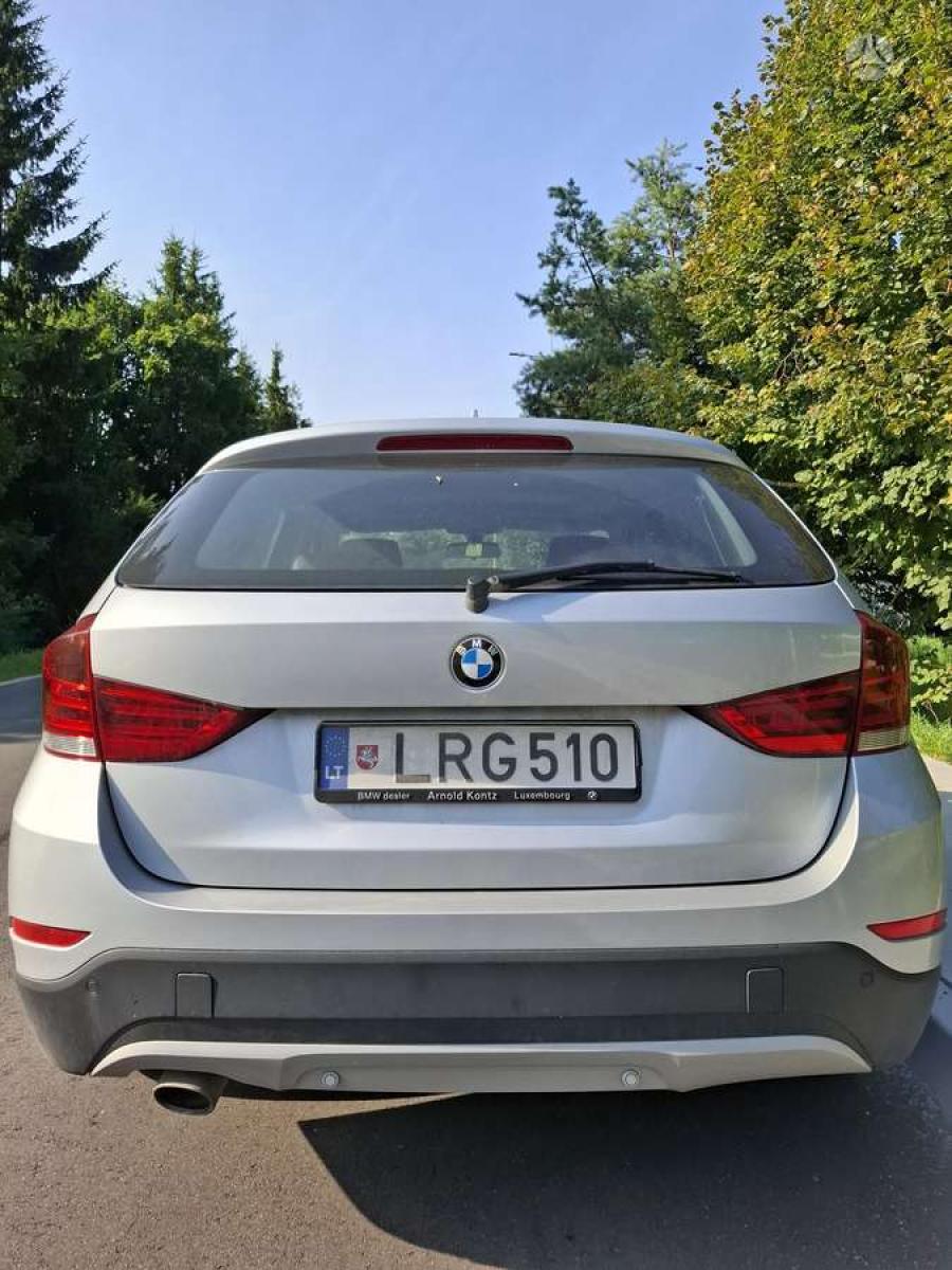 Pelēks BMW X1 2012 Viļņa, ar dzinēja tilpumu 2.00 L un nobraukumu 175 tūkst. km par 7300 €, foto 10 vietnē AUTOMOTO.COM.LV
