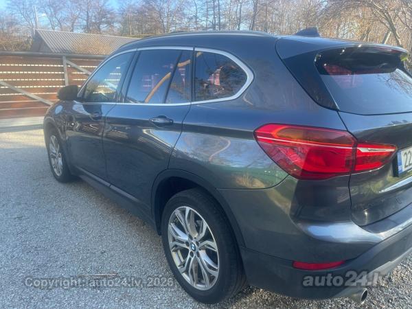 Pelēks BMW X1 2018 Tallina, ar dzinēja tilpumu 1.50 L un nobraukumu 165 tūkst. km par 15500 €, foto 4 vietnē AUTOMOTO.COM.LV