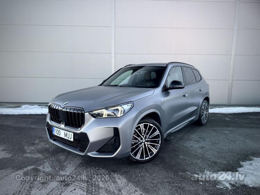 Grey BMW X1 2023 in Tallinn, with an engine capacity of 2.00 L and mileage of 56 thousand km for 45900 €, photo 3 on AUTOMOTO.COM.LV