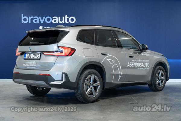 Grey BMW X1 2026 in Tallinn, with an engine capacity of 1.50 L and mileage of 10 thousand km for 37900 €, photo 4 on AUTOMOTO.COM.LV