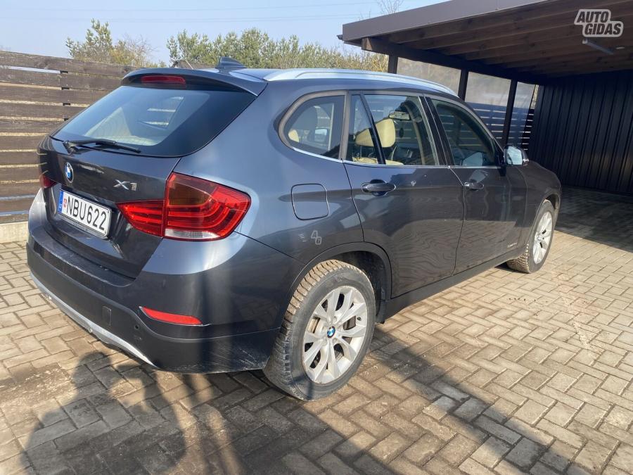 BMW X1 2013 Kauņa, ar dzinēja tilpumu 2.00 L un nobraukumu 264 tūkst. km par 6700 €, foto 4 vietnē AUTOMOTO.COM.LV
