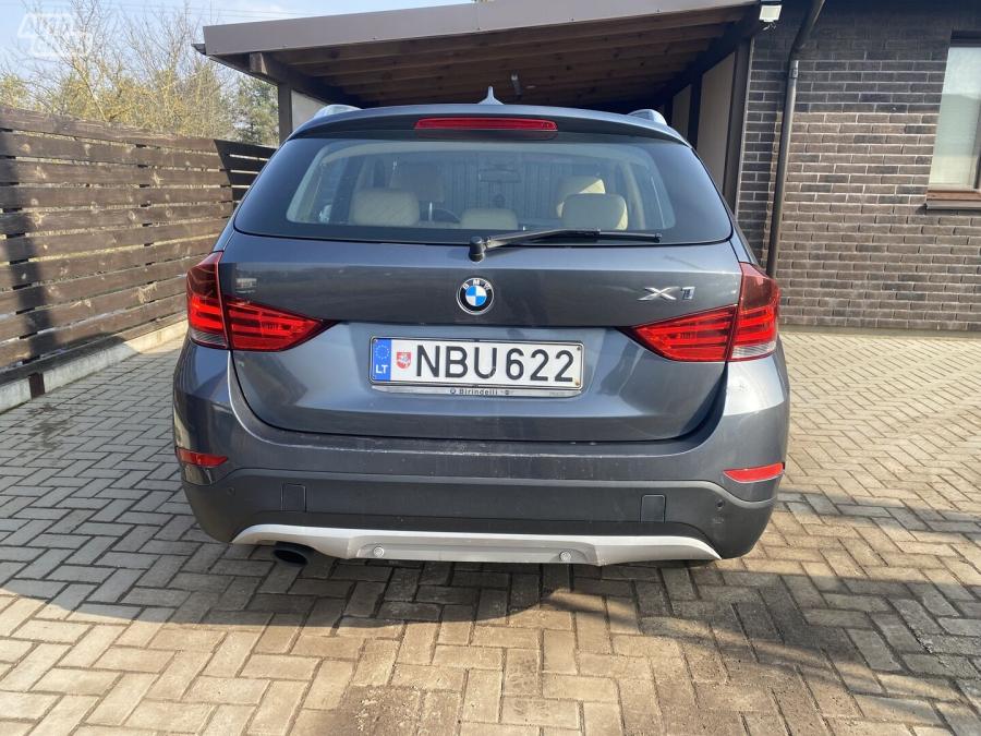 BMW X1 2013 Kauņa, ar dzinēja tilpumu 2.00 L un nobraukumu 264 tūkst. km par 6700 €, foto 5 vietnē AUTOMOTO.COM.LV