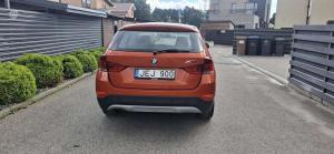 Orange BMW X1 2012 in Vilnius, with an engine capacity of 2.00 L and mileage of 163 thousand km for 5900 €, photo 7 on AUTOMOTO.COM.LV