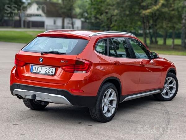 Orange BMW X1 2013 in Jurmala, with an engine capacity of 2.00 L and mileage of 0 thousand km for 7950 €, photo 6 on AUTOMOTO.COM.LV