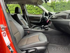 Oranžs BMW X1 2013 Rīga, ar dzinēja tilpumu 2.00 L un nobraukumu 284 tūkst. km par 7950 €, foto 21 vietnē AUTOMOTO.COM.LV