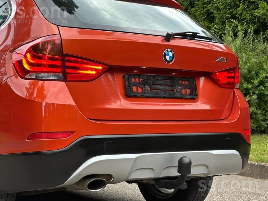 Oranžs BMW X1 2013 Rīga, ar dzinēja tilpumu 2.00 L un nobraukumu 284 tūkst. km par 7950 €, foto 28 vietnē AUTOMOTO.COM.LV