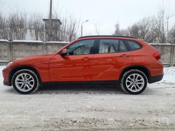 Oranžs BMW X1 2014 Rīga, ar dzinēja tilpumu 2.00 L un nobraukumu 237 tūkst. km par 9300 €, foto 1 vietnē AUTOMOTO.COM.LV