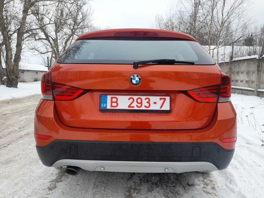Orange BMW X1 2014 in Riga, with an engine capacity of 2.00 L and mileage of 237 thousand km for 9300 €, photo 5 on AUTOMOTO.COM.LV