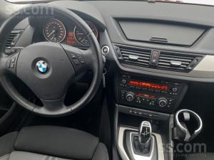 Orange BMW X1 2014 in Riga, with an engine capacity of 2.00 L and mileage of 237 thousand km for 9300 €, photo 13 on AUTOMOTO.COM.LV