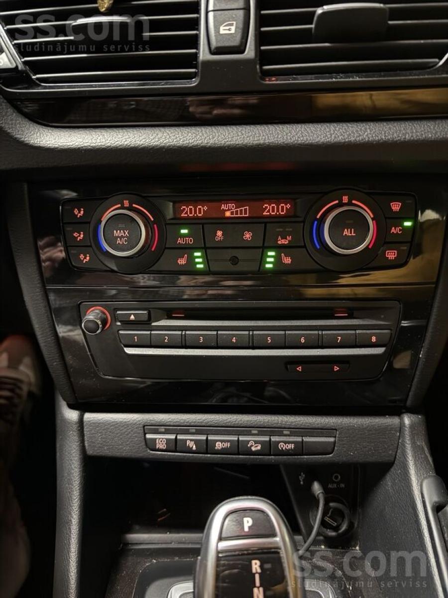 Oranžs BMW X1 2014 Rīga, ar dzinēja tilpumu 2.00 L un nobraukumu 98 tūkst. km par 12500 €, foto 20 vietnē AUTOMOTO.COM.LV