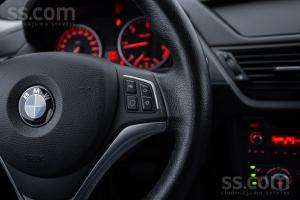 Oranžs BMW X1 2014 Jelgava, ar dzinēja tilpumu 2.00 L un nobraukumu 211 tūkst. km par 9900 €, foto 15 vietnē AUTOMOTO.COM.LV