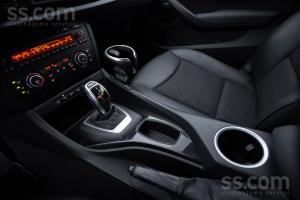 Oranžs BMW X1 2014 Jelgava, ar dzinēja tilpumu 2.00 L un nobraukumu 211 tūkst. km par 9900 €, foto 19 vietnē AUTOMOTO.COM.LV