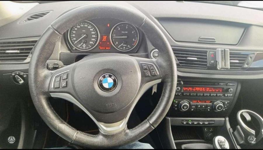 Oranžs BMW X1 2015 Kauņa, ar dzinēja tilpumu 2.00 L un nobraukumu 153 tūkst. km par 7900 €, foto 7 vietnē AUTOMOTO.COM.LV
