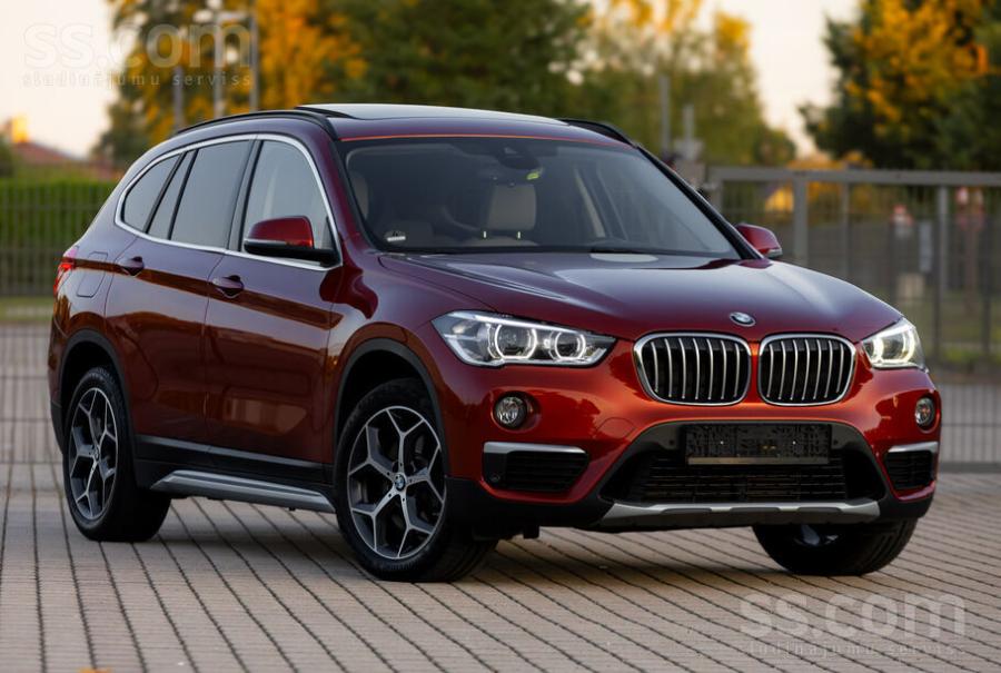 Orange BMW X1 2018 in Riga, with an engine capacity of 2.50 L and mileage of 0 thousand km for 17900 €, photo 1 on AUTOMOTO.COM.LV