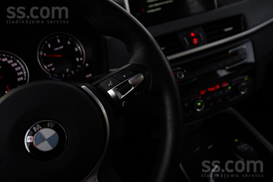 Orange BMW X1 2018 in Riga, with an engine capacity of 2.50 L and mileage of 0 thousand km for 17900 €, photo 25 on AUTOMOTO.COM.LV