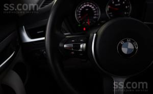 Orange BMW X1 2018 in Riga, with an engine capacity of 2.50 L and mileage of 0 thousand km for 17900 €, photo 26 on AUTOMOTO.COM.LV