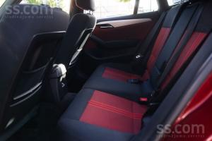 Red BMW X1 2010 in Liepaja, with an engine capacity of 2.00 L and mileage of 267 thousand km for 7500 €, photo 35 on AUTOMOTO.COM.LV