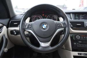 Red BMW X1 2012 in Taurage, with an engine capacity of 2.00 L and mileage of 231 thousand km for 6500 €, photo 9 on AUTOMOTO.COM.LV