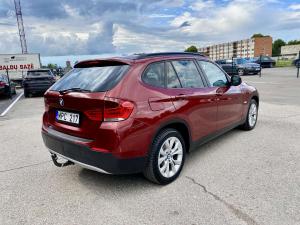 Sarkans BMW X1 2012 Šauļi, ar dzinēja tilpumu 2.00 L un nobraukumu 280 tūkst. km par 4650 €, foto 5 vietnē AUTOMOTO.COM.LV