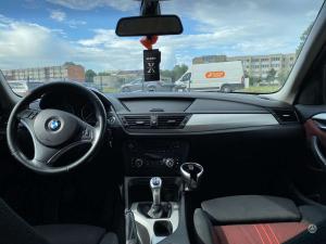Sarkans BMW X1 2012 Šauļi, ar dzinēja tilpumu 2.00 L un nobraukumu 280 tūkst. km par 4650 €, foto 11 vietnē AUTOMOTO.COM.LV