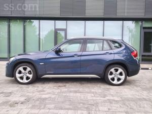 Violet BMW X1 2010 in Riga, with an engine capacity of 2.00 L and mileage of 283 thousand km for 7250 €, photo 4 on AUTOMOTO.COM.LV