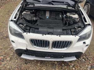Balts BMW X1 2010 Marijampole, ar dzinēja tilpumu 2.00 L un nobraukumu 244 tūkst. km par 3500 €, foto 12 vietnē AUTOMOTO.COM.LV