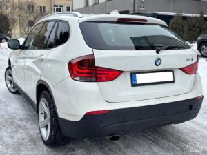 Balts BMW X1 2010 Kauņa, ar dzinēja tilpumu 2.00 L un nobraukumu 300 tūkst. km par 6500 €, foto 8 vietnē AUTOMOTO.COM.LV