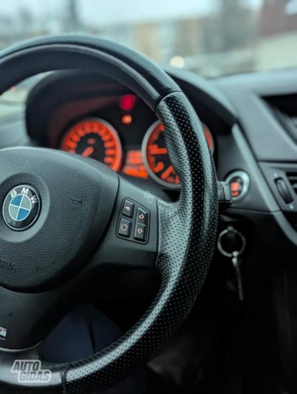 Balts BMW X1 2010 Alīta, ar dzinēja tilpumu 2.00 L un nobraukumu 321 tūkst. km par 5200 €, foto 5 vietnē AUTOMOTO.COM.LV