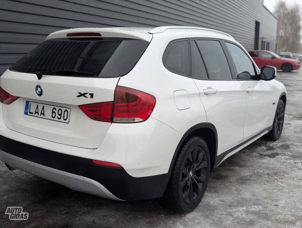 Balts BMW X1 2010 Alīta, ar dzinēja tilpumu 2.00 L un nobraukumu 321 tūkst. km par 5200 €, foto 9 vietnē AUTOMOTO.COM.LV