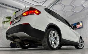 White BMW X1 2010 in Kaunas, with an engine capacity of 2.00 L and mileage of 221 thousand km for 6950 €, photo 13 on AUTOMOTO.COM.LV