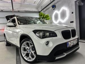 Balts BMW X1 2010 Kauņa, ar dzinēja tilpumu 2.00 L un nobraukumu 221 tūkst. km par 6950 €, foto 12 vietnē AUTOMOTO.COM.LV
