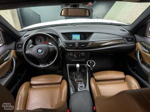 Balts BMW X1 2010 Kauņa, ar dzinēja tilpumu 2.00 L un nobraukumu 221 tūkst. km par 6950 €, foto 25 vietnē AUTOMOTO.COM.LV