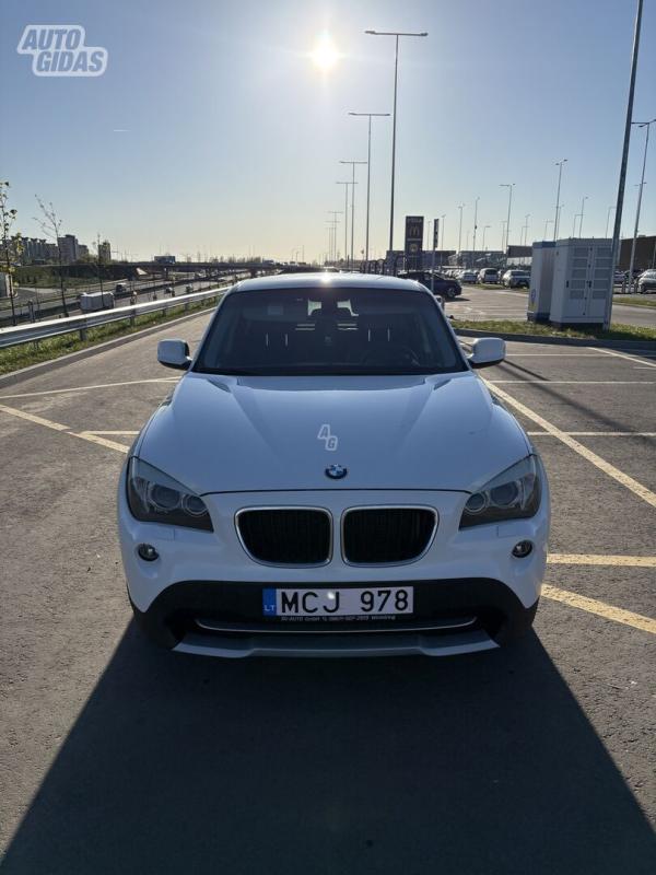 Balts BMW X1 2010 Kauņa, ar dzinēja tilpumu 2.00 L un nobraukumu 247 tūkst. km par 7000 €, foto 3 vietnē AUTOMOTO.COM.LV