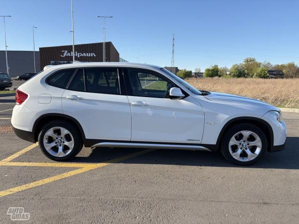 Balts BMW X1 2010 Kauņa, ar dzinēja tilpumu 2.00 L un nobraukumu 247 tūkst. km par 7000 €, foto 4 vietnē AUTOMOTO.COM.LV