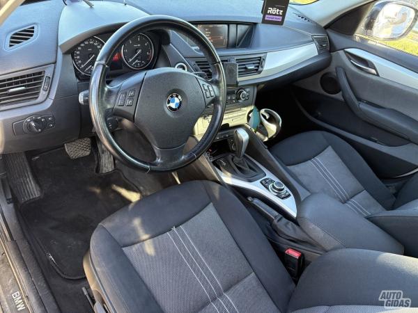 Balts BMW X1 2010 Kauņa, ar dzinēja tilpumu 2.00 L un nobraukumu 247 tūkst. km par 7000 €, foto 8 vietnē AUTOMOTO.COM.LV