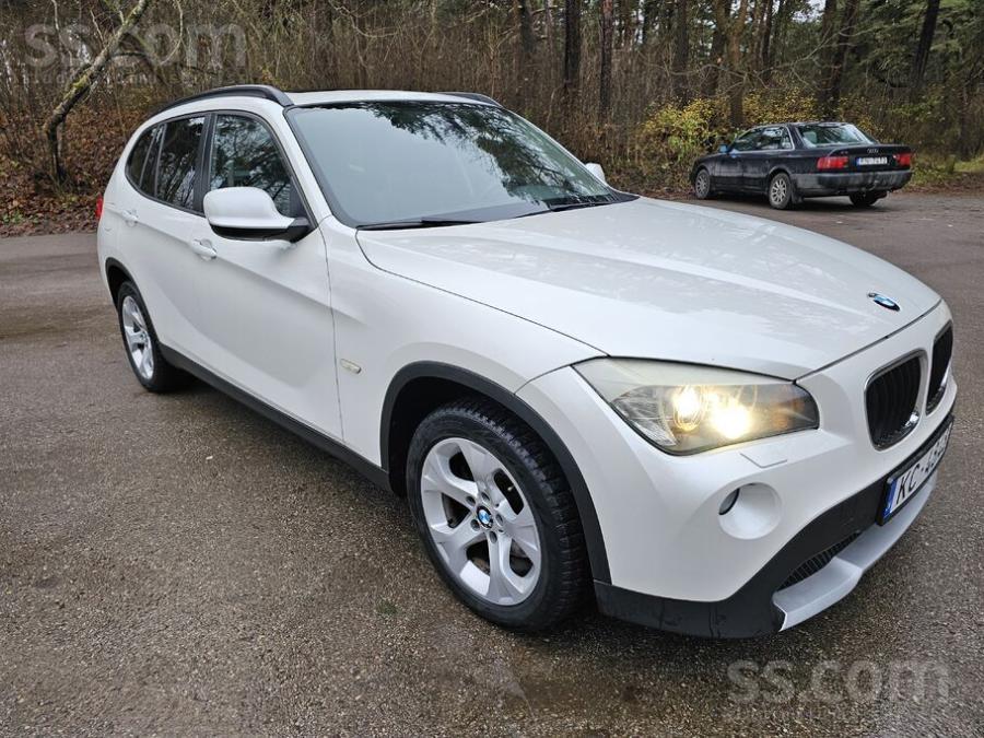 Balts BMW X1 2010 Rīga, ar dzinēja tilpumu 2.00 L un nobraukumu 212 tūkst. km par 7850 €, foto 3 vietnē AUTOMOTO.COM.LV
