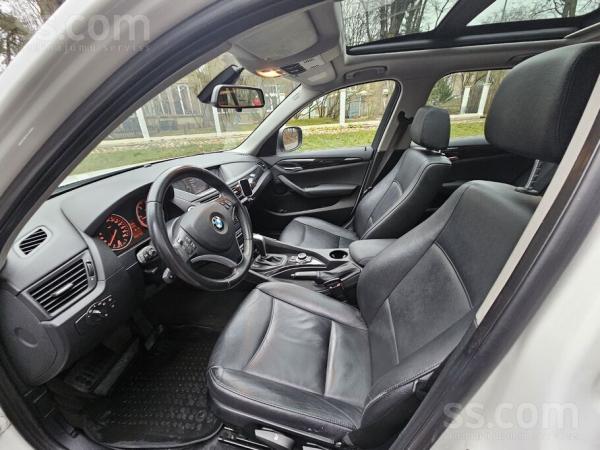 Белый БМВ Х1 2010 в Рига, объемом двигателя 2.00 л и пробегом 212 тыс. км за 7850 €, фото 7 на AUTOMOTO.COM.LV